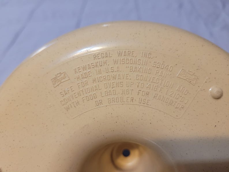 Regal Ware Stacking Bundt Tube Cake Pan Muffin Pan Microwave or Oven ...