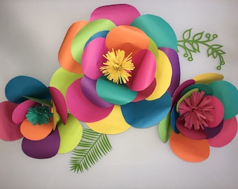 Green paper flowers | Etsy