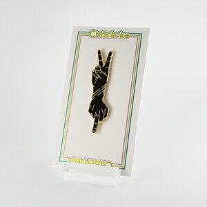 Hands Hard Enamel Pin - Etsy