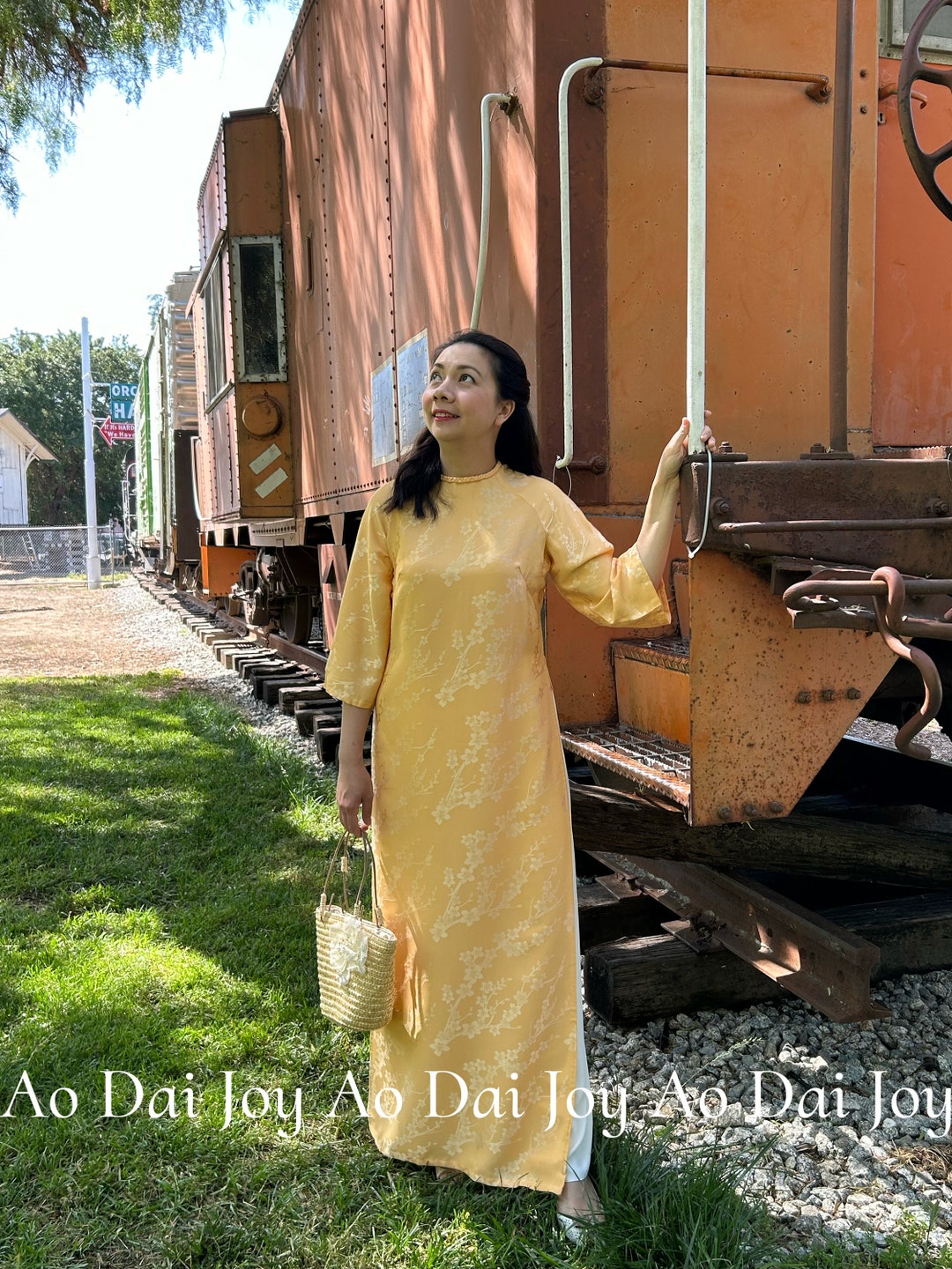 Peach Flower - Lụa Tơ Tằm - Light Yellow Peach Color- Dang Suông ...