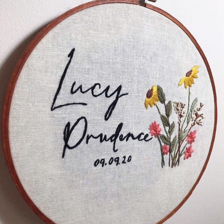 Hand Embroidered Custom Name Hoop - Etsy