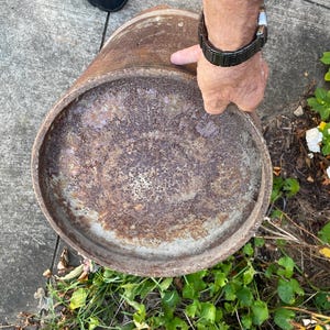 Antique 10 Gallon Milk Can Jug All-around Even Rust Country Cowboy ...
