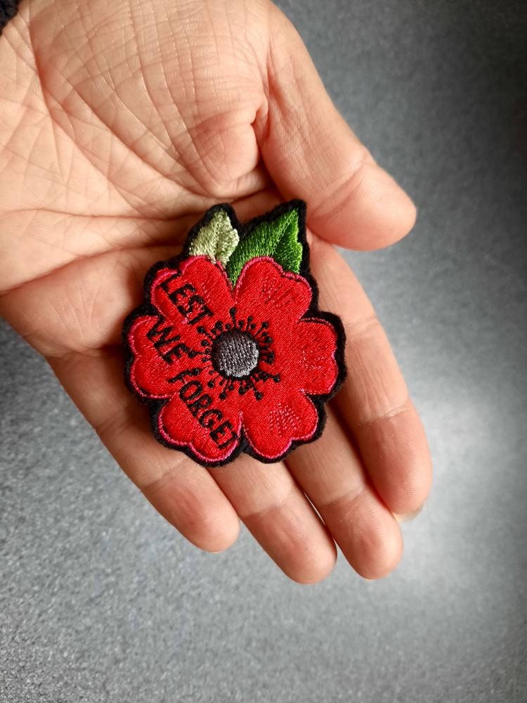 Poppy flower brooch Lest we forget poppy Remembrance poppy | Etsy