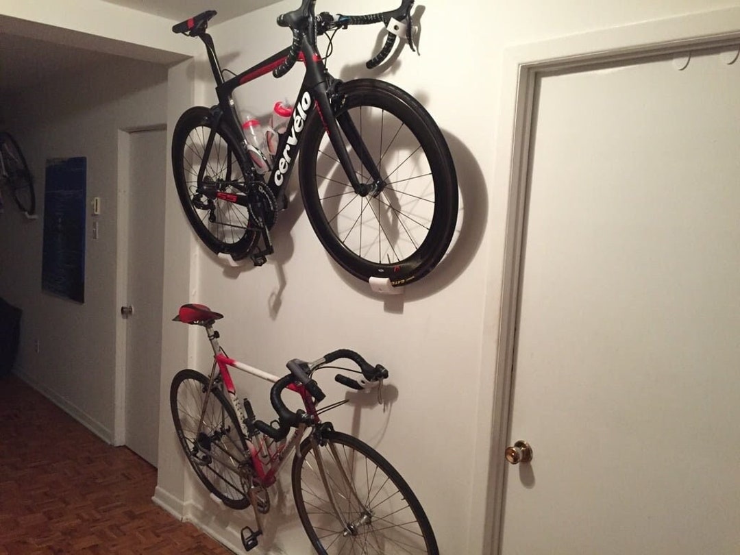 Stylish Wall Hanging Bicycle Mount - Space-saving Bike Storage and ...