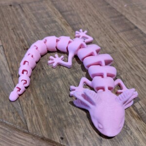 Cute Axolotl Flexible Posing Articulated Realistic Movement Pretend ...