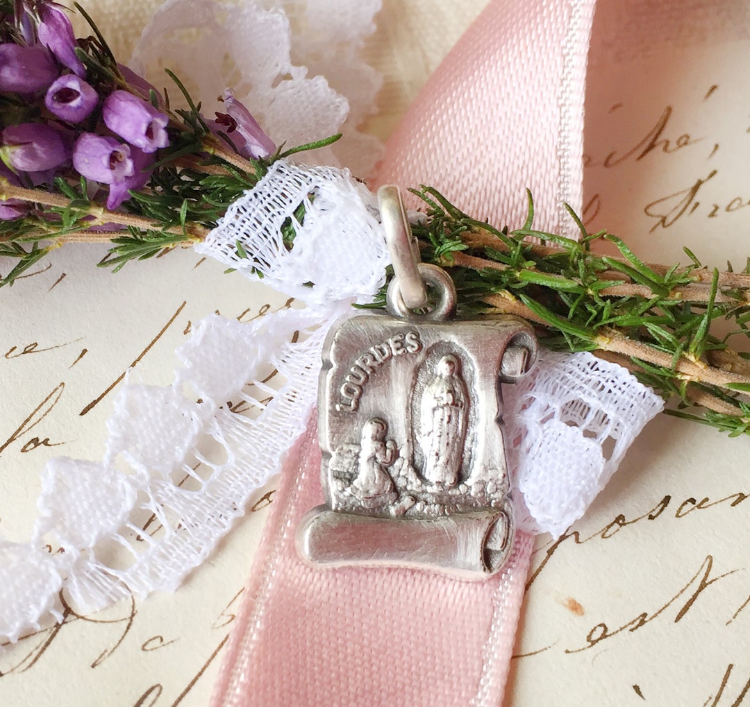 Vintage French Virgin Mary Religious Medal Lourdes Catholic Etsy