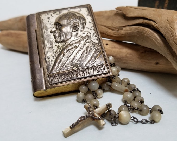 Vintage Pius XII Pont Max Silver Plated Rosary Box in Book Form With ...