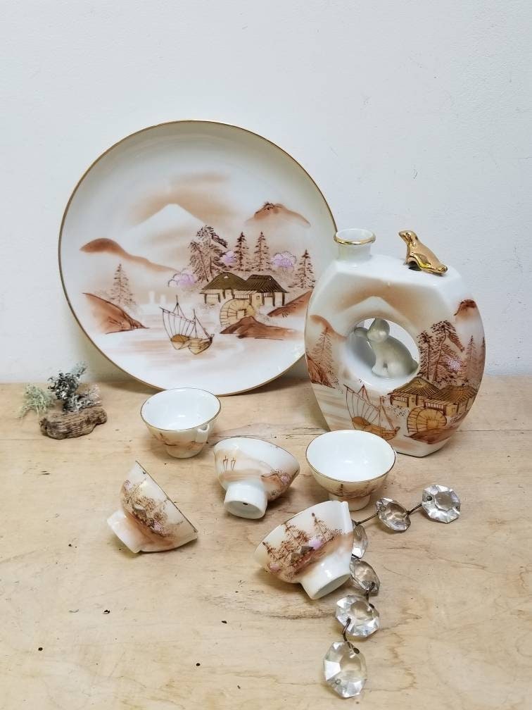 Cat Sake Bottle - Etsy