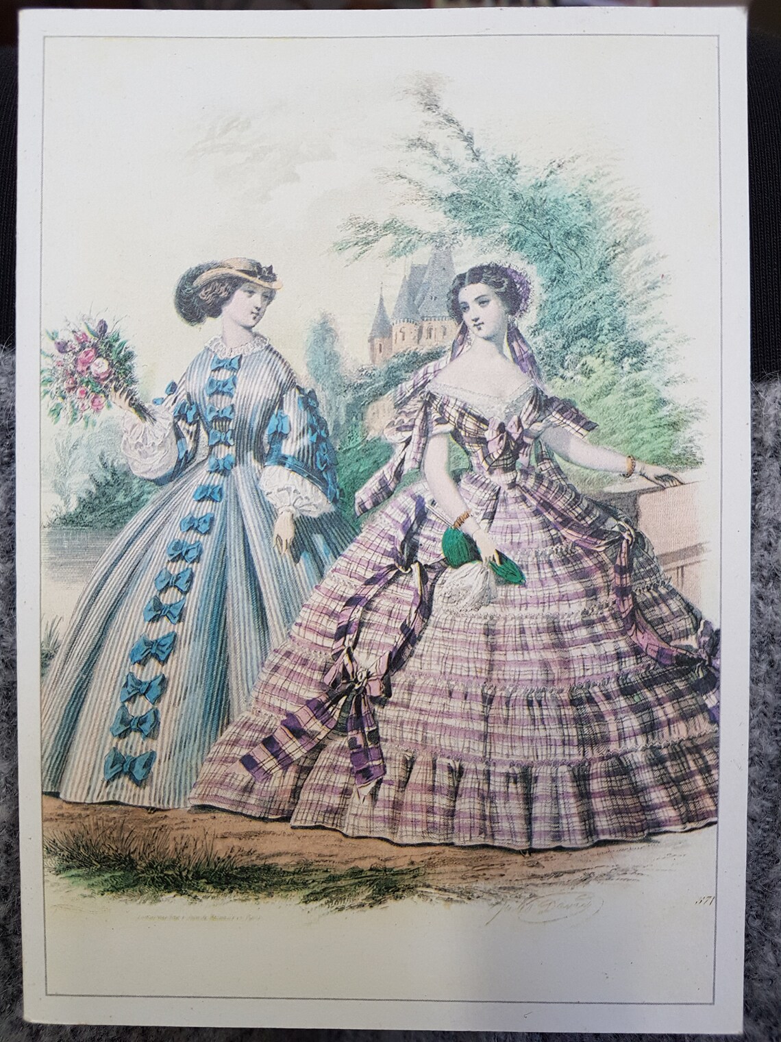 Set of Vintage French Picture Cards. Historical Fashion - Etsy