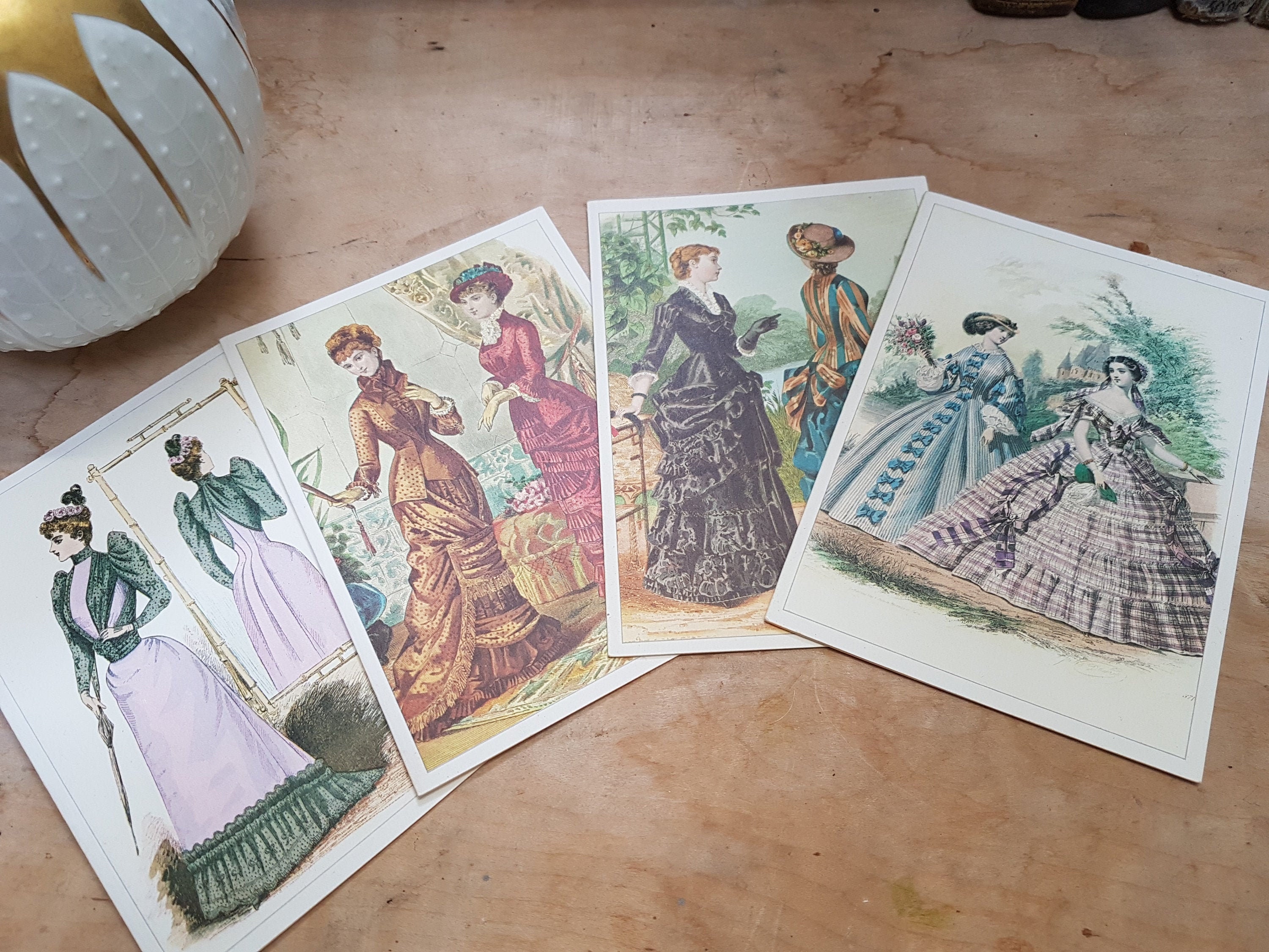 Set of Vintage French Picture Cards. Historical Fashion - Etsy