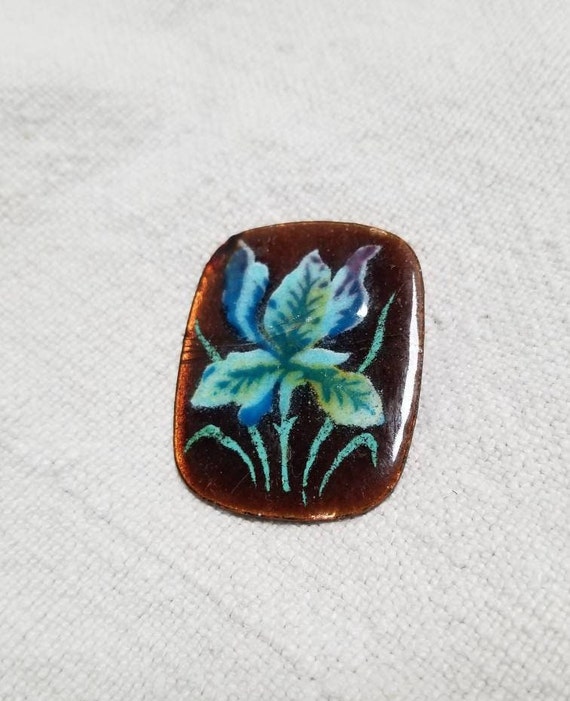 Golden iris brooch - Gem