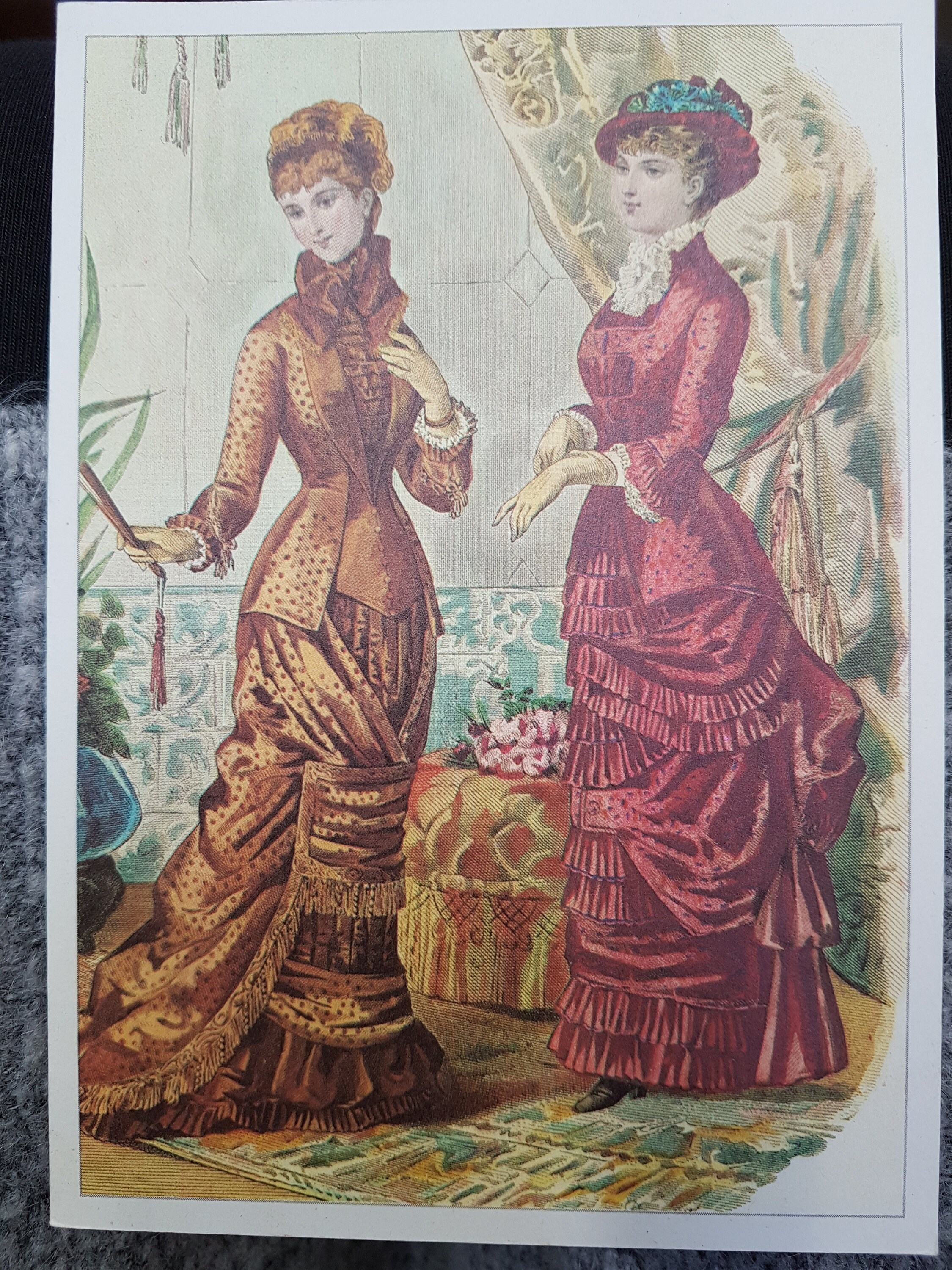 Set of Vintage French Picture Cards. Historical Fashion - Etsy