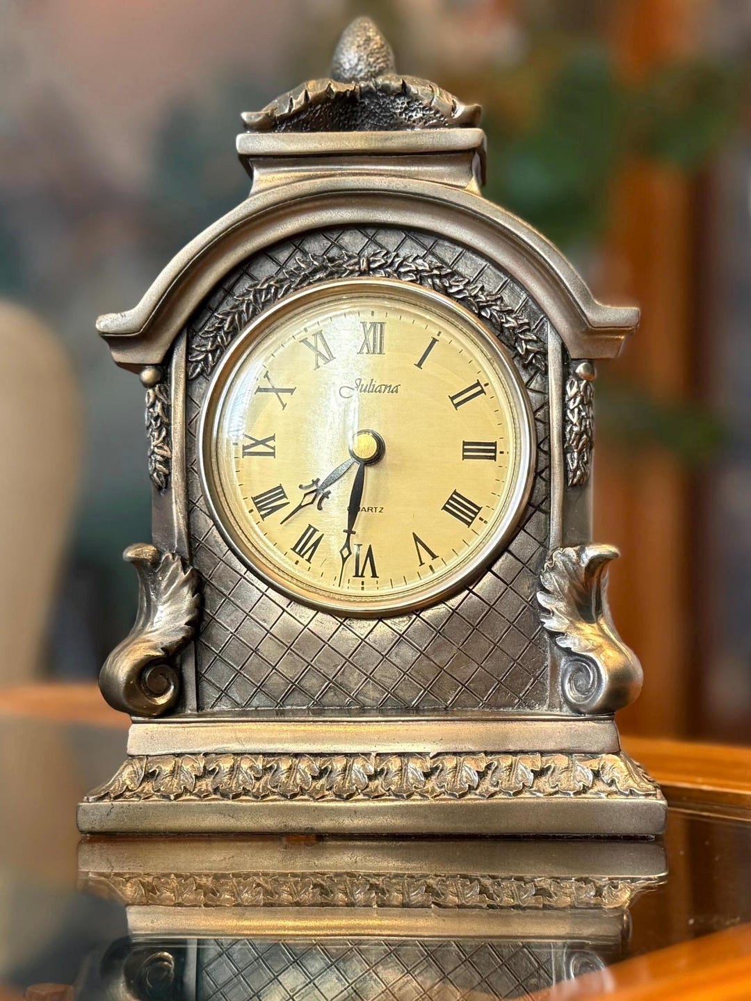 Golden Juliana Quartz Mantle Clock - Vintage Collectible Gift - Etsy