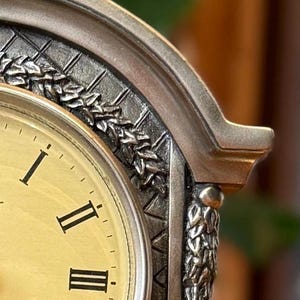 Golden Juliana Quartz Mantle Clock - Vintage Collectible Gift - Etsy