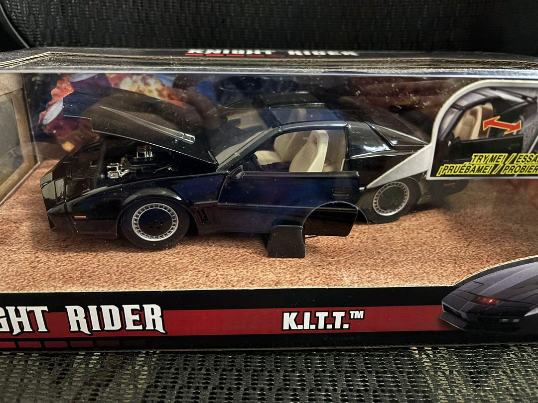 Jada Toys - Knight Rider KITT With Light - Hollywood Rides 1:24 - Etsy