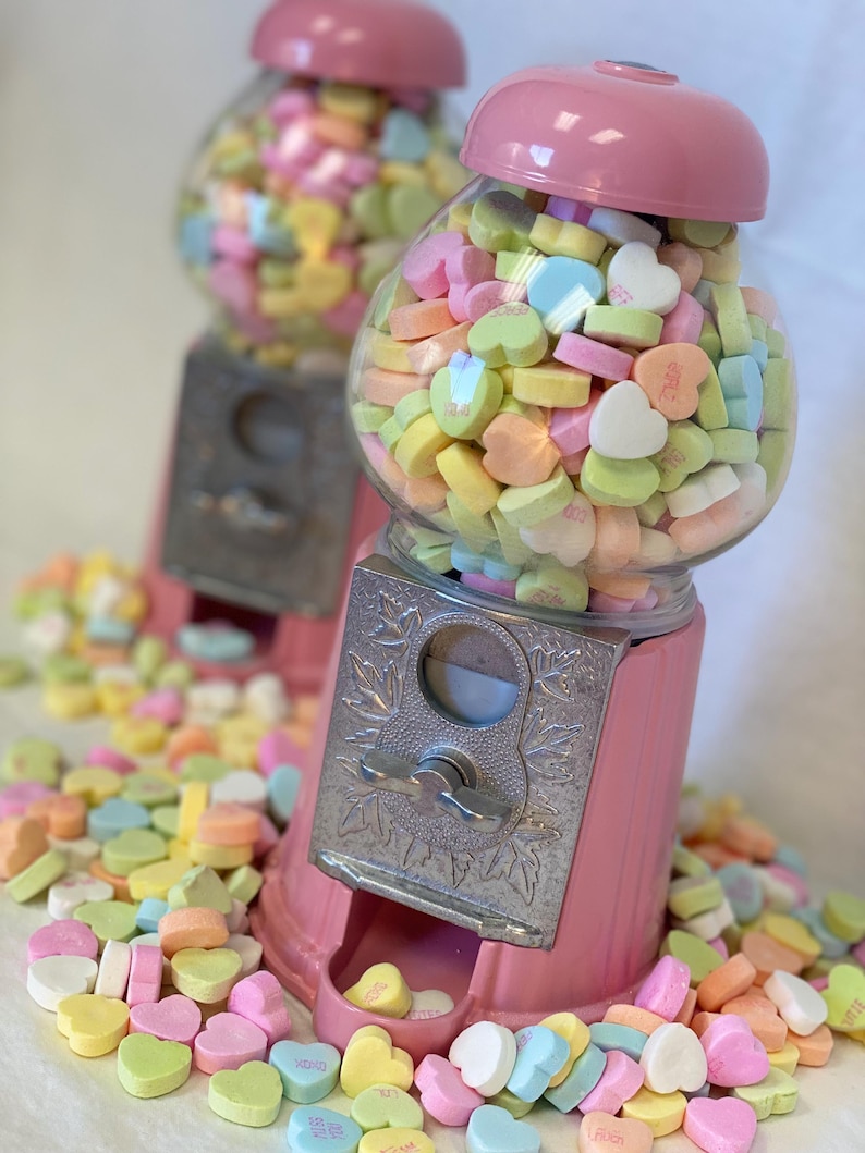 Bubblegum Pink Gumball Machine: Retro Candy Dispenser, Coin-free Option ...