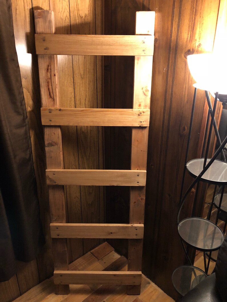 Blanket Ladder/ Rustic Vintage Old Cabin Style Blanket Ladder/ - Etsy