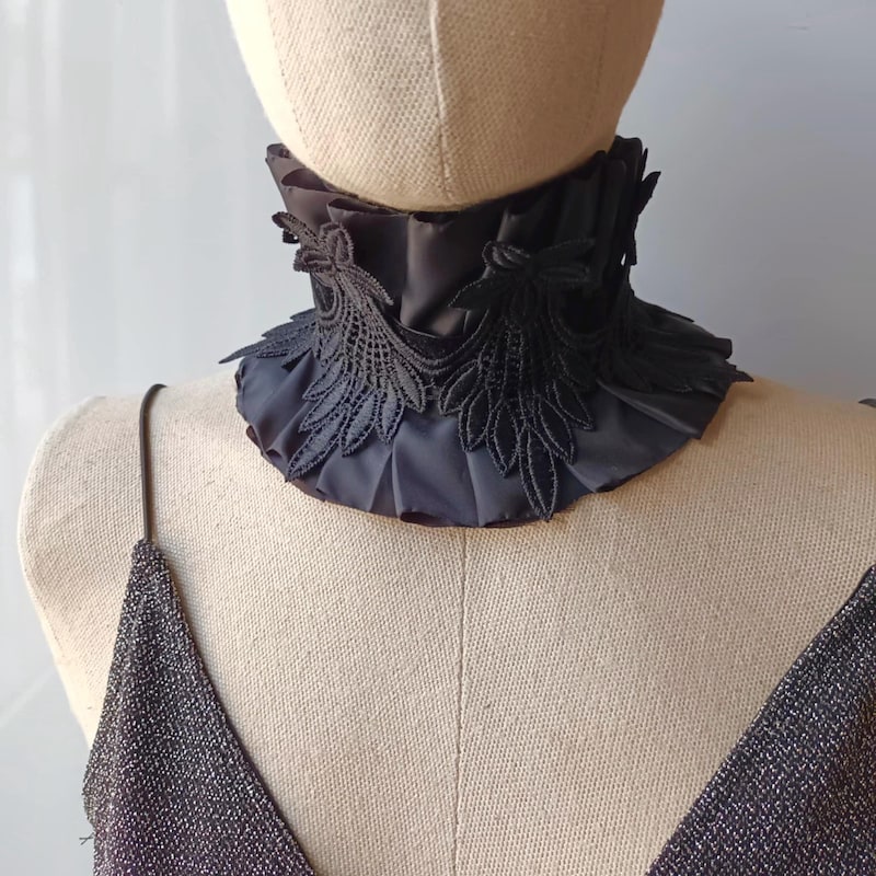 Elizabethan Ruff - Etsy