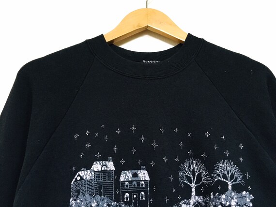 Rare! 90s Christmas House Snow Big Logo Vintage Crewn… - Gem