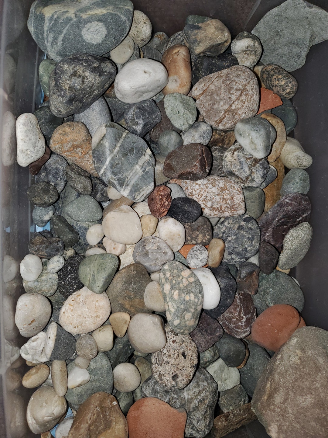 2lbs of Mixed RAW Alaskan Stones for Tumbling or Crafting - Etsy