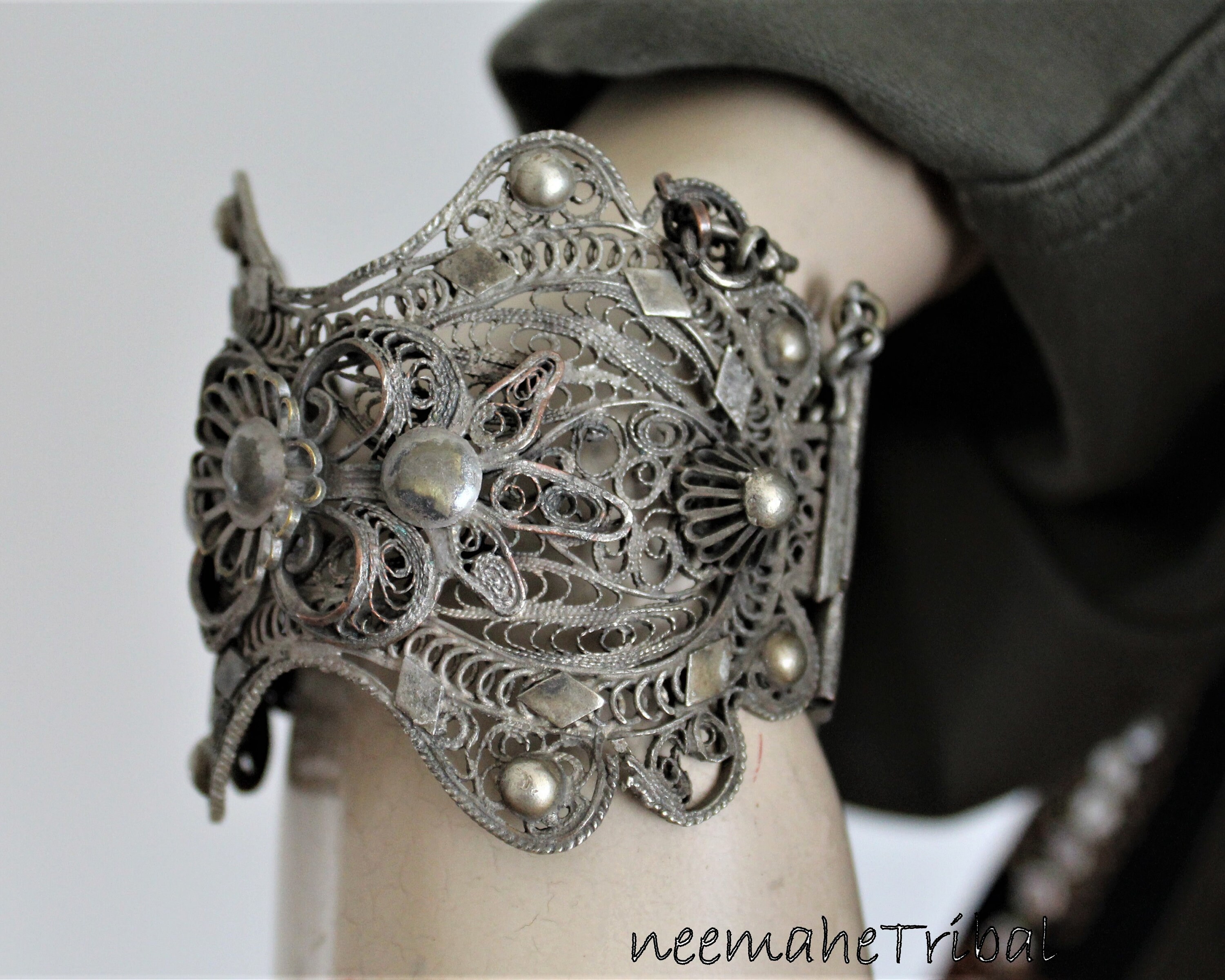 Old Filigree Antique Oriental Arabic-islamic Bracelet With Hinge ...