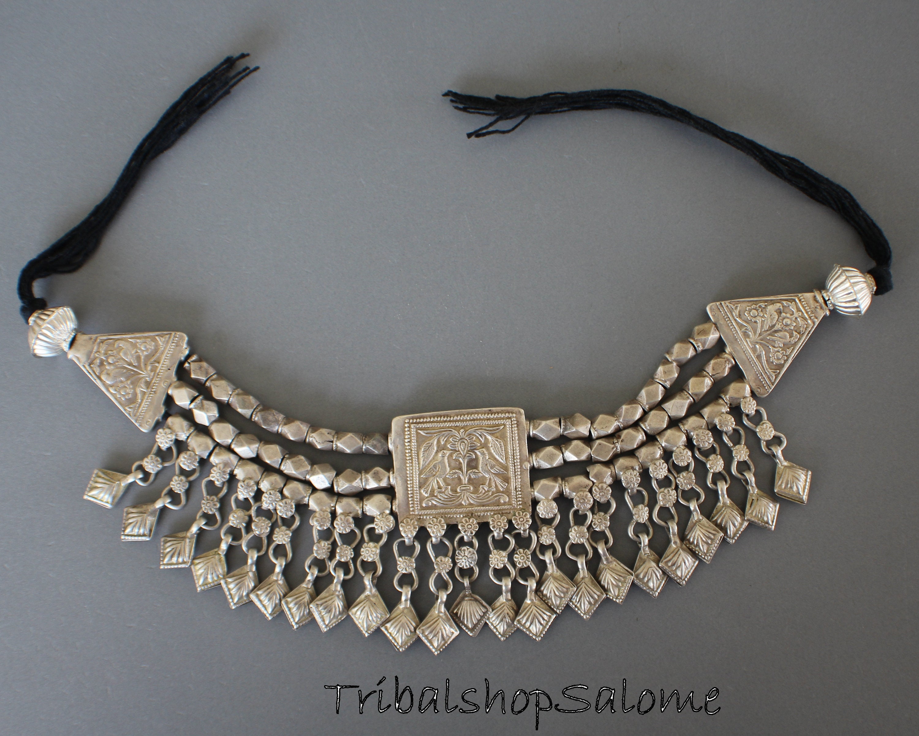 Antiker Silber-Choker mit Blatt-Anhängern, Ethno Nomaden Halsschmuck ...