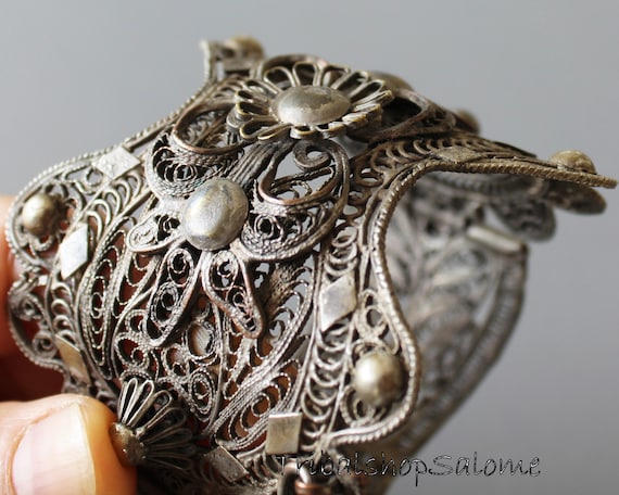 Old Filigree Antique Oriental Arabic-Islamic Bracele… - Gem