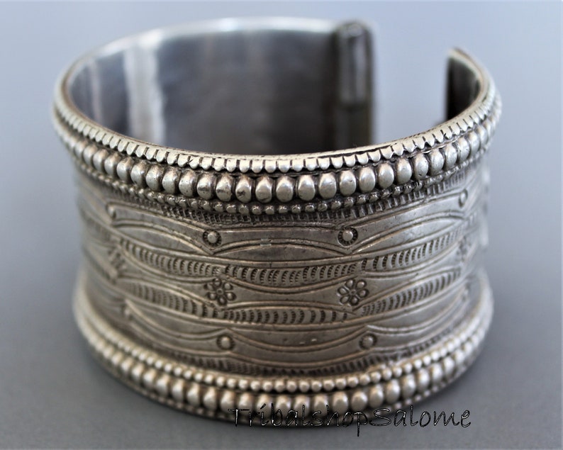 Vintage Massive Tribal Silver Bracelet From the Aloch Tribe | Etsy