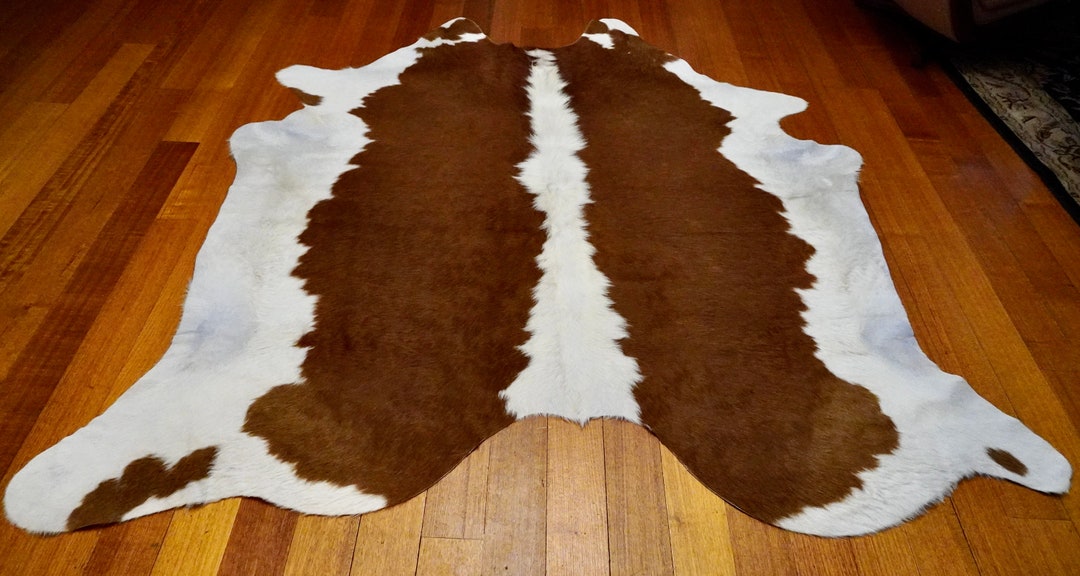 Classic Country Style - A Beautiful Hereford Cowhide Rug - Etsy