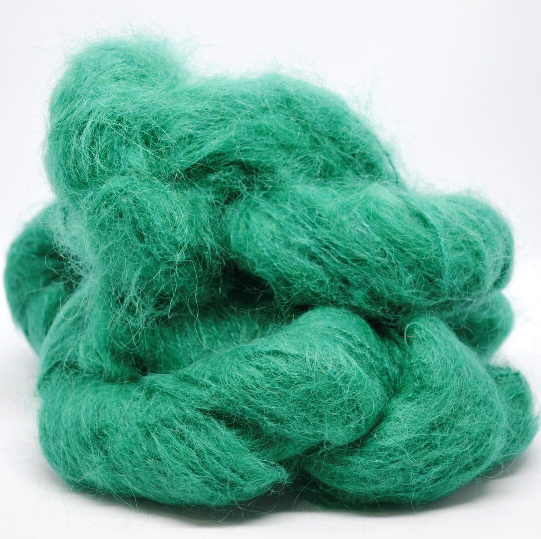 430 Grams of Emerald Green Mohair Yarn in Skeins , Bright Green Color ...