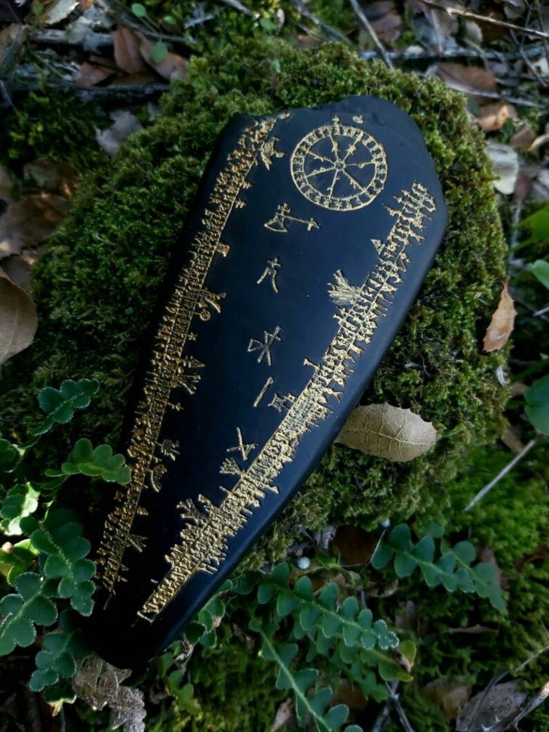 Primalbeasts Worm's Runic Norse viking Moon Calendar | Etsy