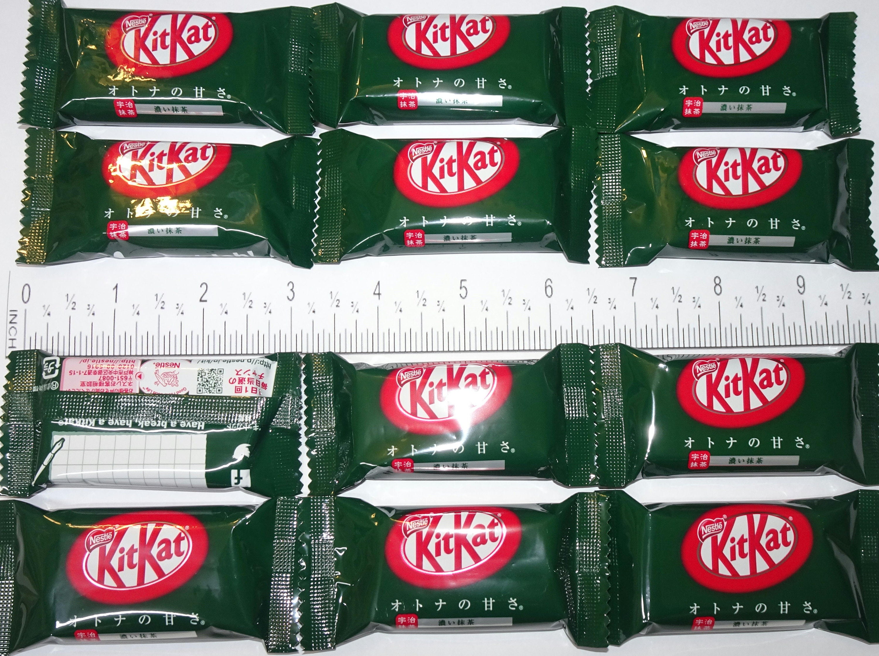 Kit Kat Green