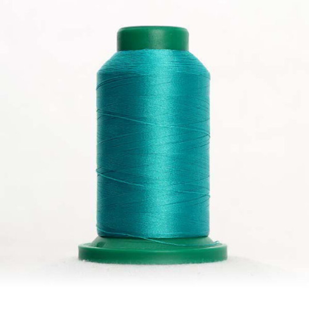 Isacord Thread SCOTTY GREEN 5010 for Embroidery, Quilting, Decorative ...