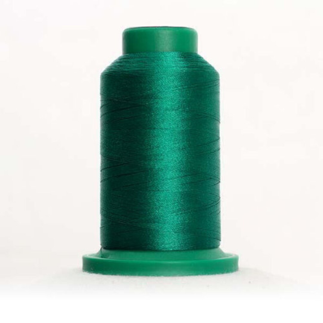 Isacord Thread IRISH GREEN 5415 for Embroidery, Quilting, Decorative ...