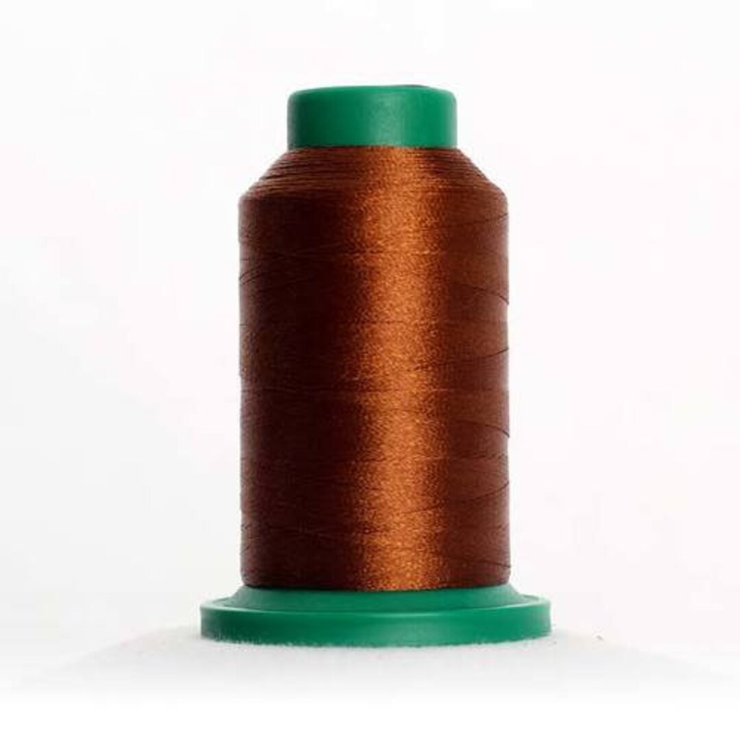 Isacord Thread REDWOOD 0933 for Embroidery, Quilting, Decorative ...