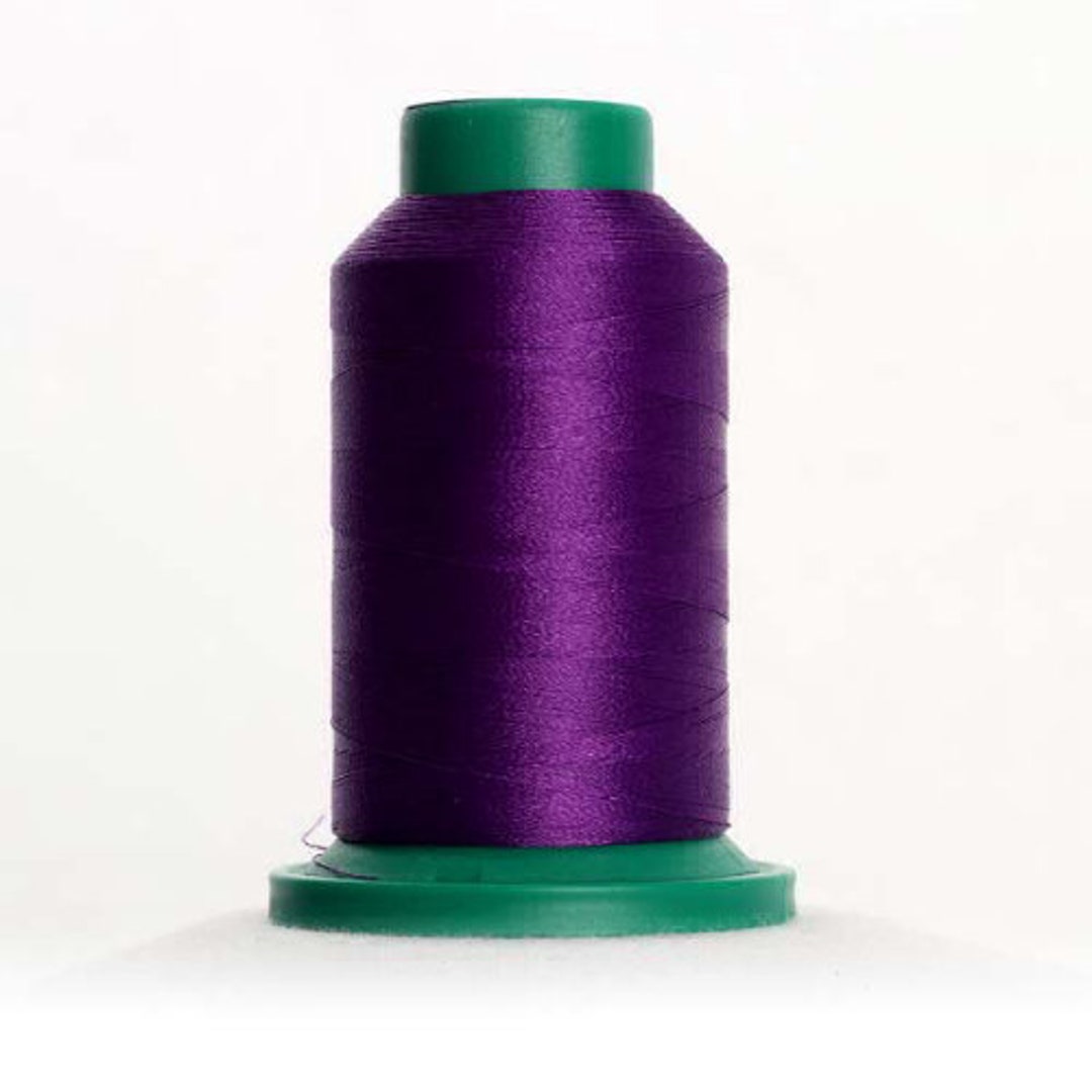 Isacord Thread DEEP PURPLE 2900 for Embroidery, Quilting, Decorative ...