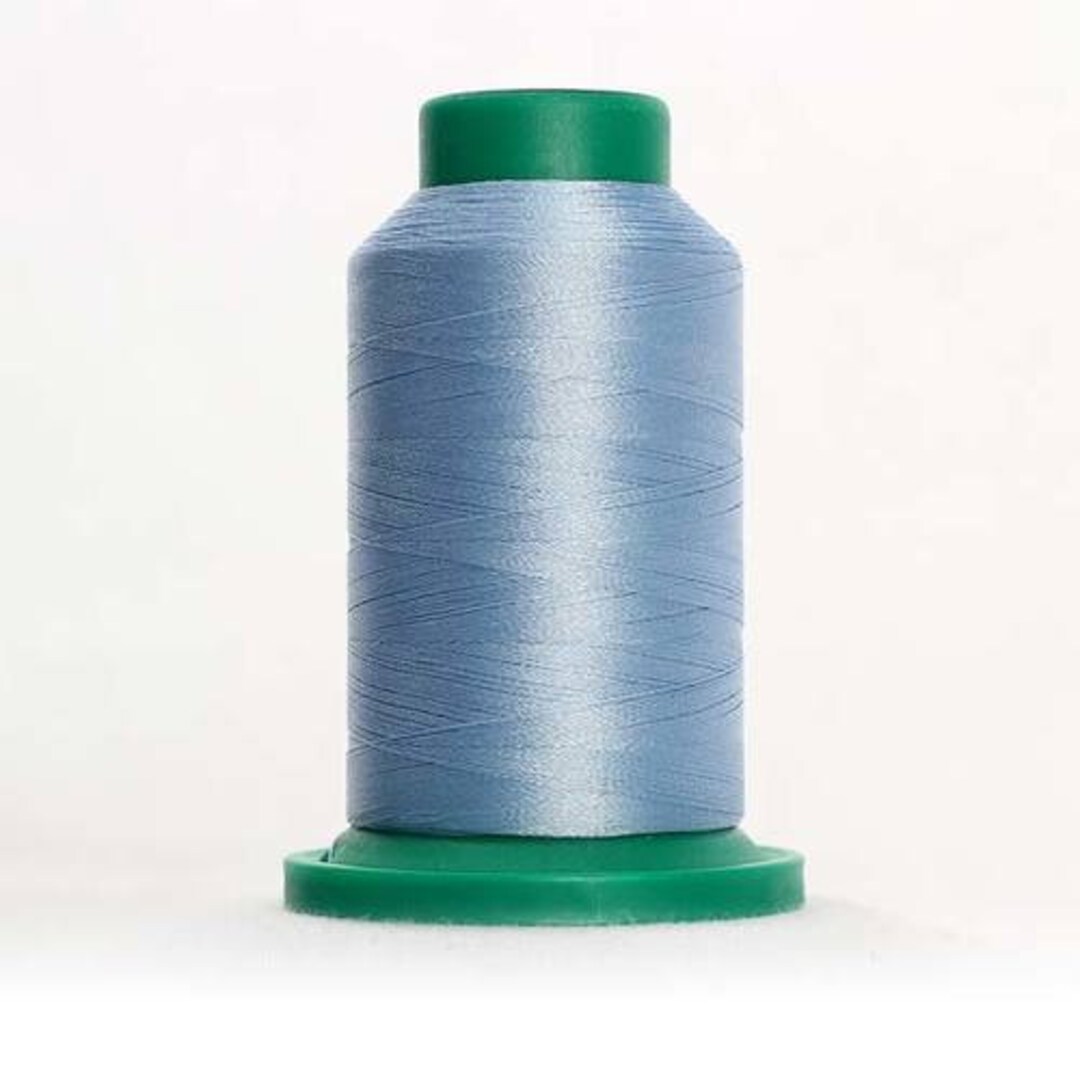 Isacord Thread AZURE BLUE 3951 for Embroidery, Quilting, Decorative ...