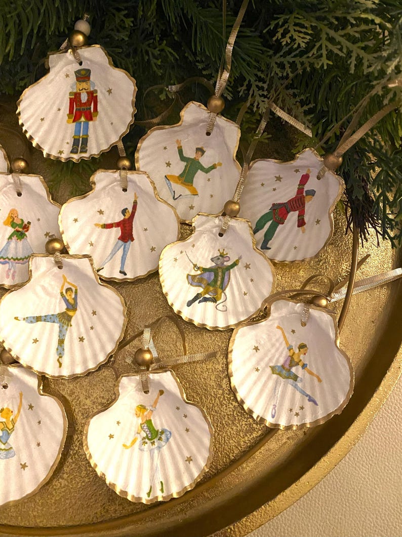 Set of 15 Decoupage Scallop Shells Nutcracker Ballet Ornaments-free ...