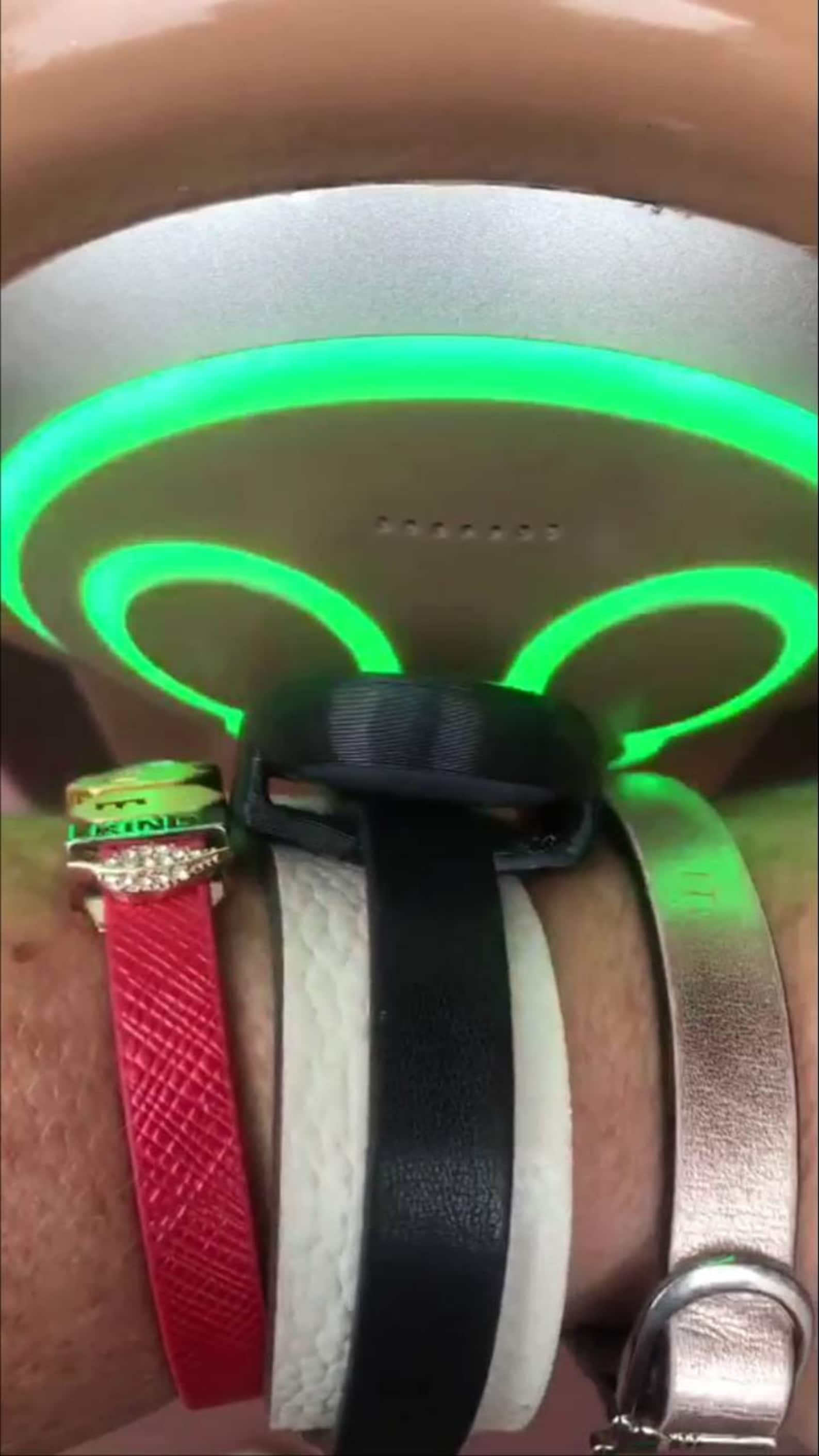 Magic Band 2 / FLEXIBLE / Puck Holder Watch Slider / Fast Pass / Puck ...