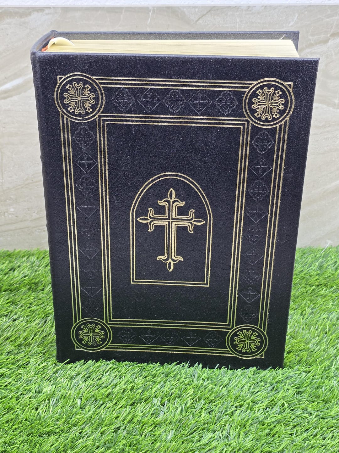 Vintage Family Bible, Easton Press Collectors Edition Bible, Leather ...