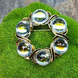 Rare Vintage Vendome Crystal Brooch Enameled Gold Tone Ribbon Wreath ...