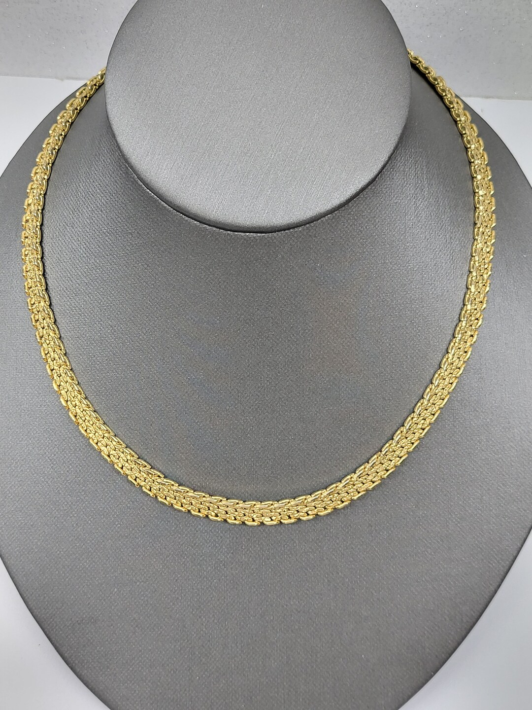 Vintage Monet Gold Choker Necklace, Monet Flat Gold Tone Interlocking ...