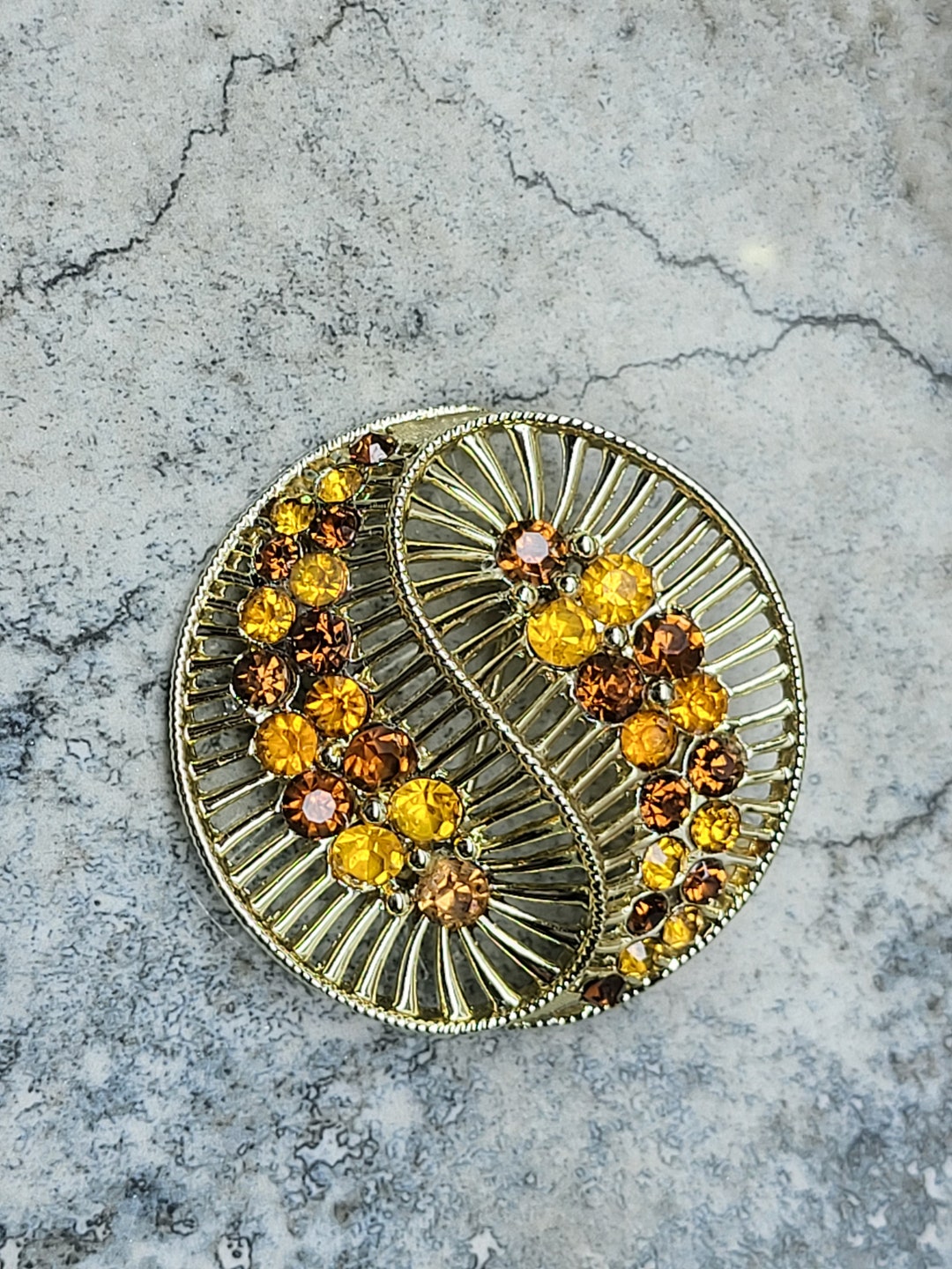 Vintage CORO Brooch, Coro Crystal Brooch, Coro Gold Tone Crystal Brooch ...