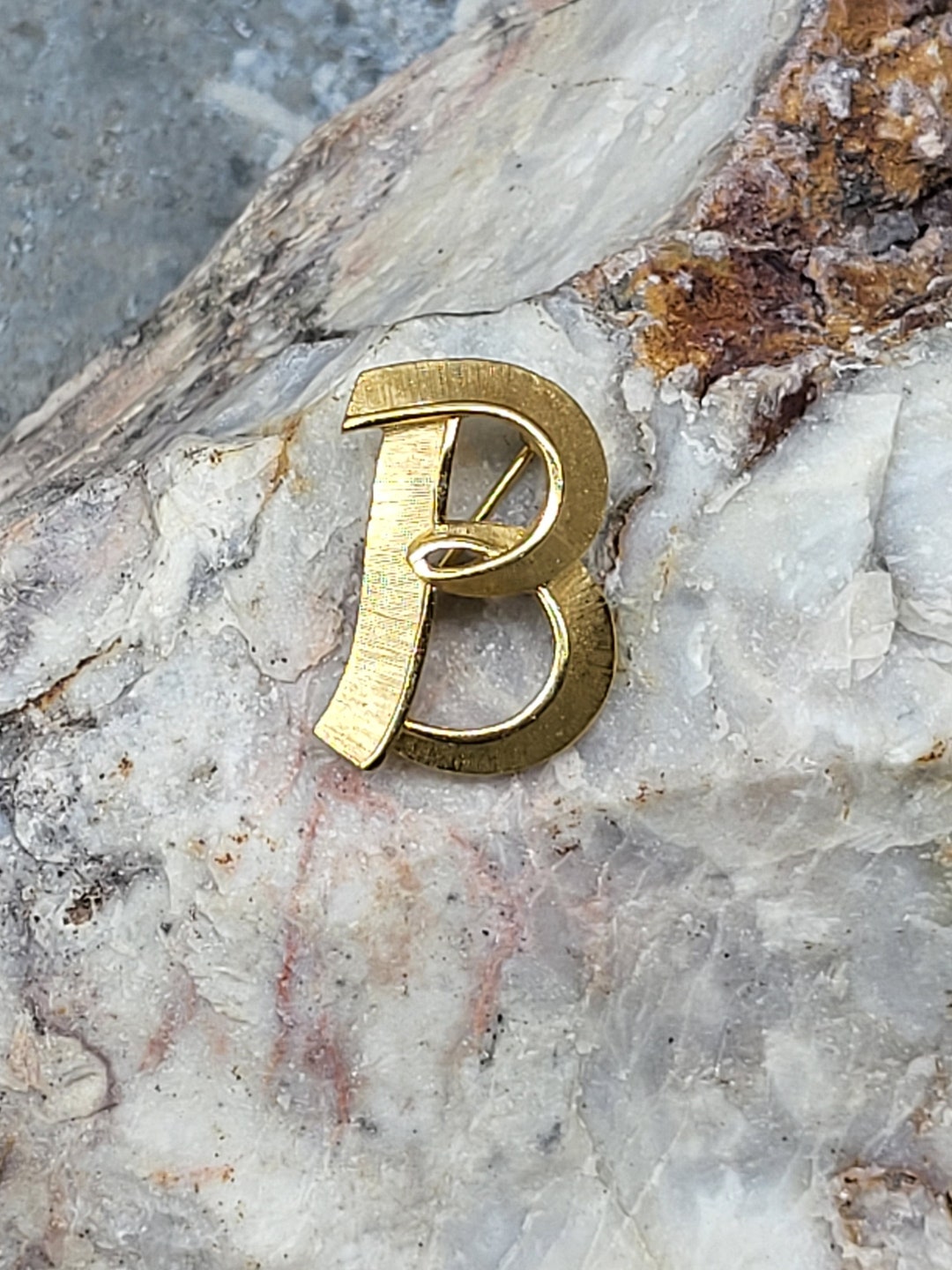Vintage Crown Trifari Letter B Brooch Pin, Gold Tone Letter Brooch ...