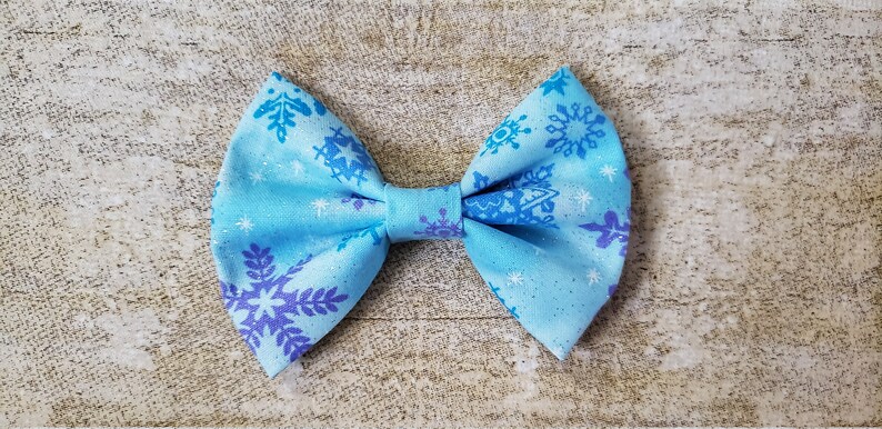 Snowflake Hair Bow Snowflake Bow Snowflake Print Bow - Etsy