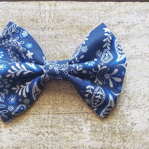 Red Bandana Bow | Red Bandana Hair Bow | Bandana Hair Bow | Bandana Bow ...
