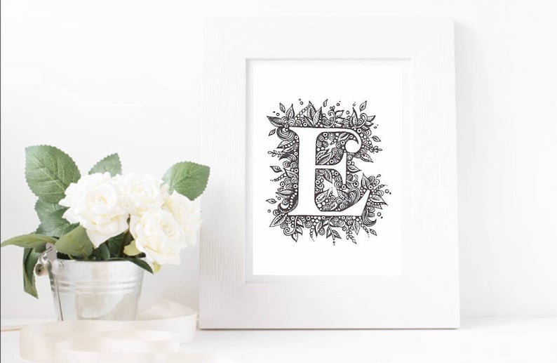 Letter E Illustration, Letter E Drawing, Monogram Art, Typography Art ...
