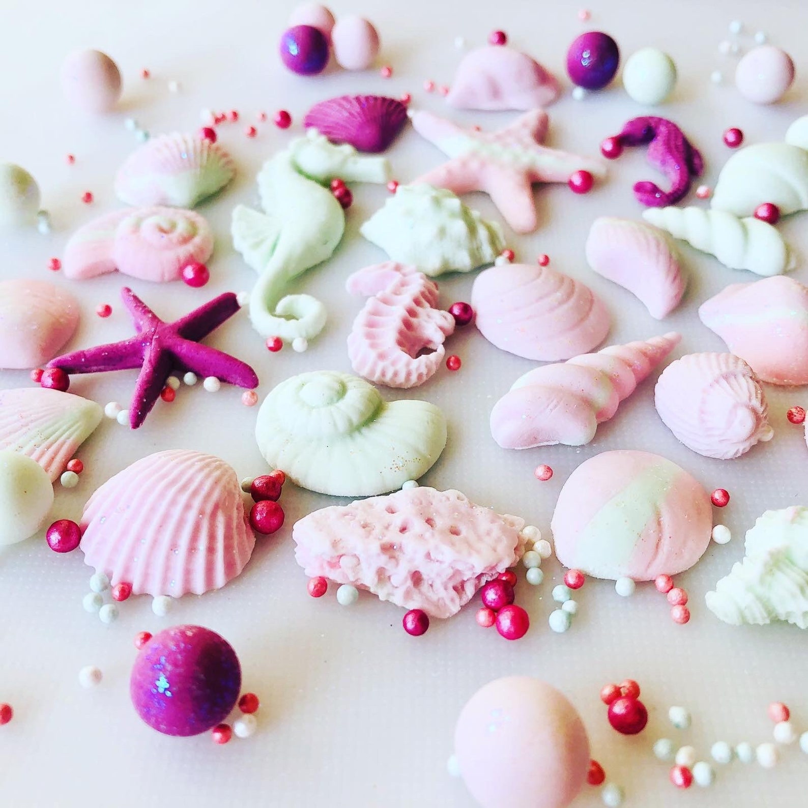 Edible seashells. Cake toppers/decorations. | Etsy