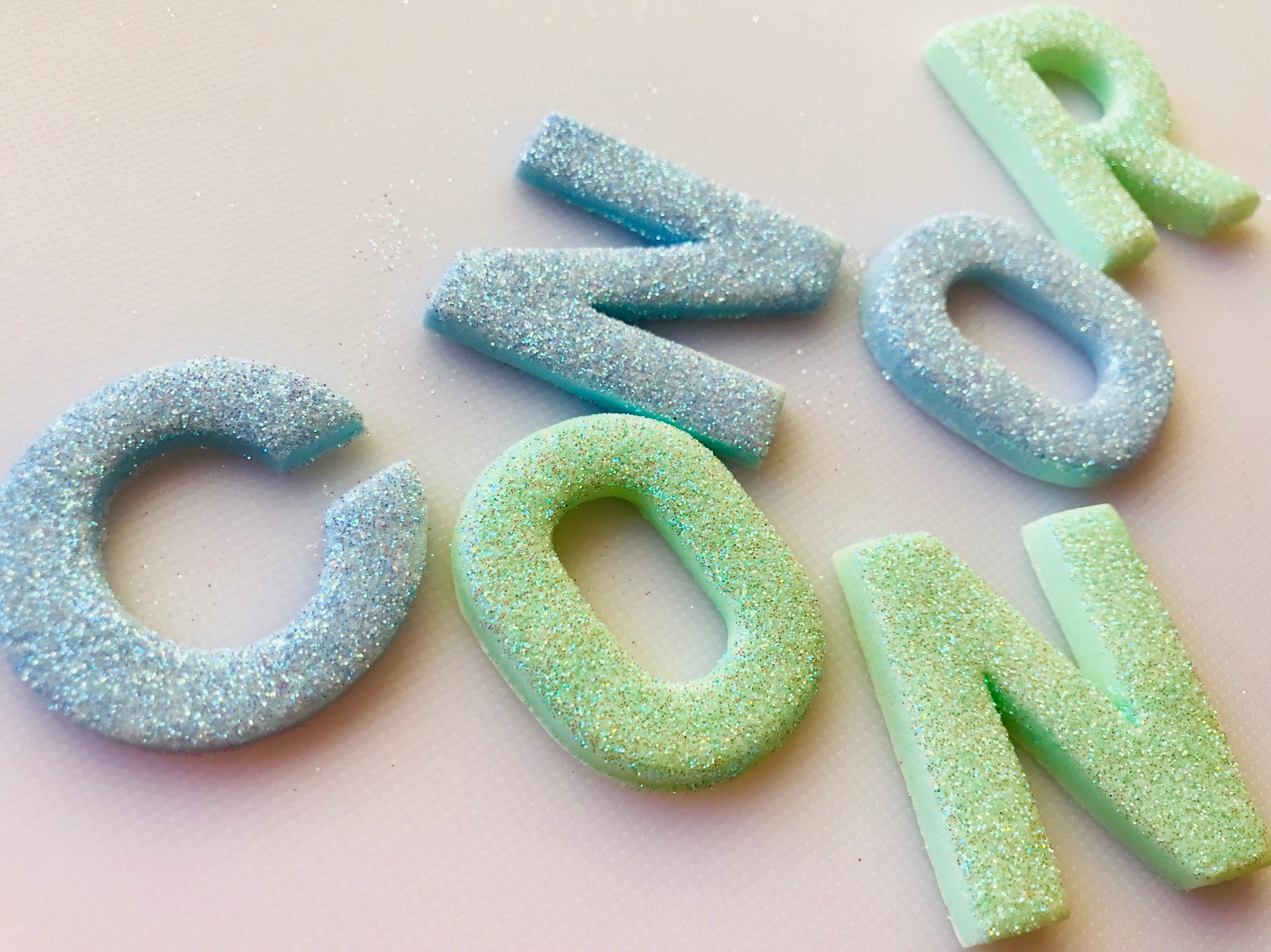 Edible letters/name. Glittered. Any colour combination. | Etsy