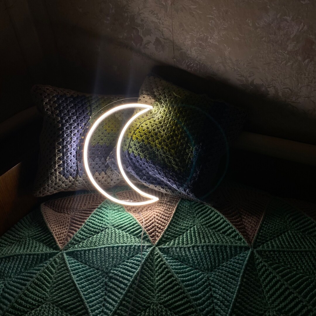 Custom Neon Signs – Neon Moon Sign, Led Light Name Signs, Glow in the ...